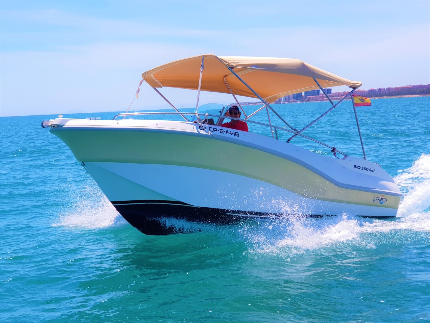 Pronájem Motorová loď Rio 550 SOL Torrevieja (Rio 600 Sol) | SamBoat