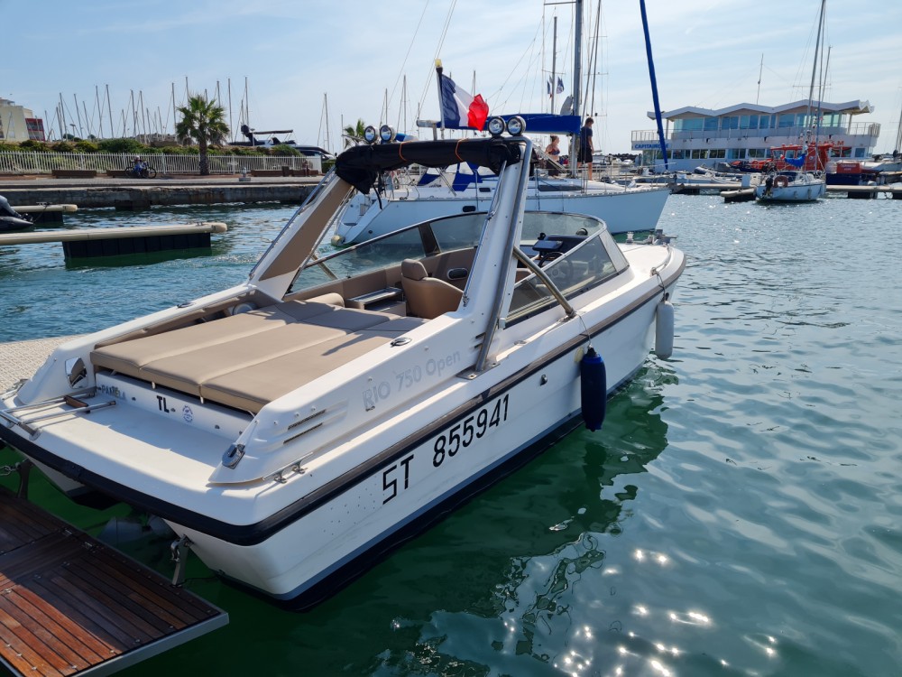 Pronájem Motorová loď Rio 750 Open Le Cap d'Agde (Rio 750 Open) - SamBoat